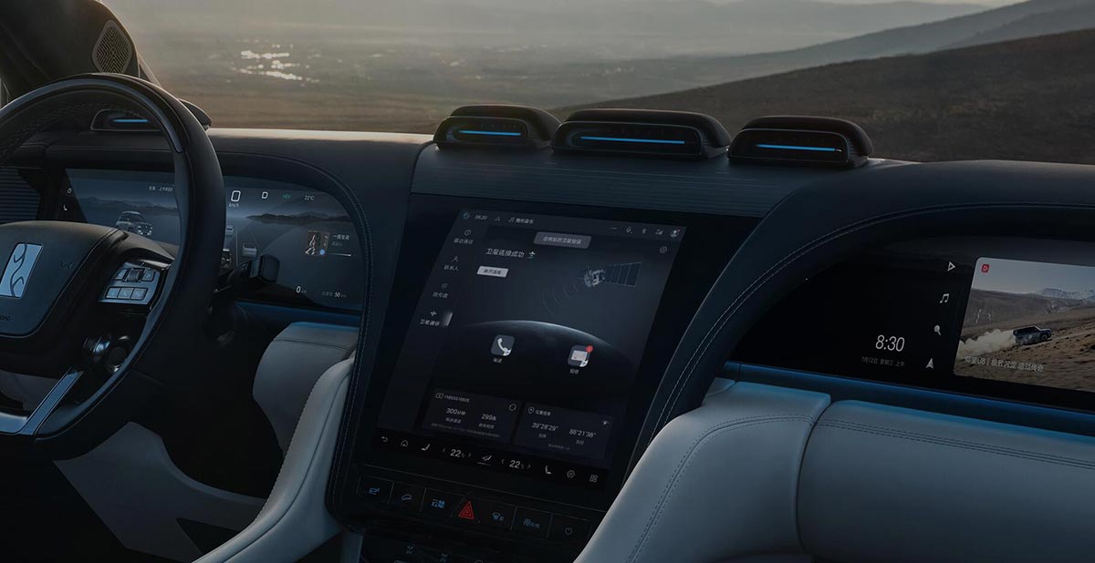 BYD's Yangwang launches new variant for U8, gives U7 debut at Beijing auto show - CnEVPost